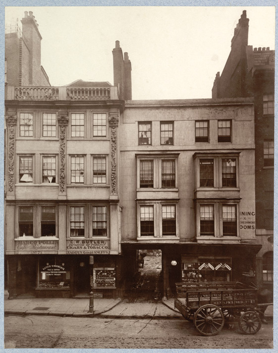 Medieval London : Aldgate high street